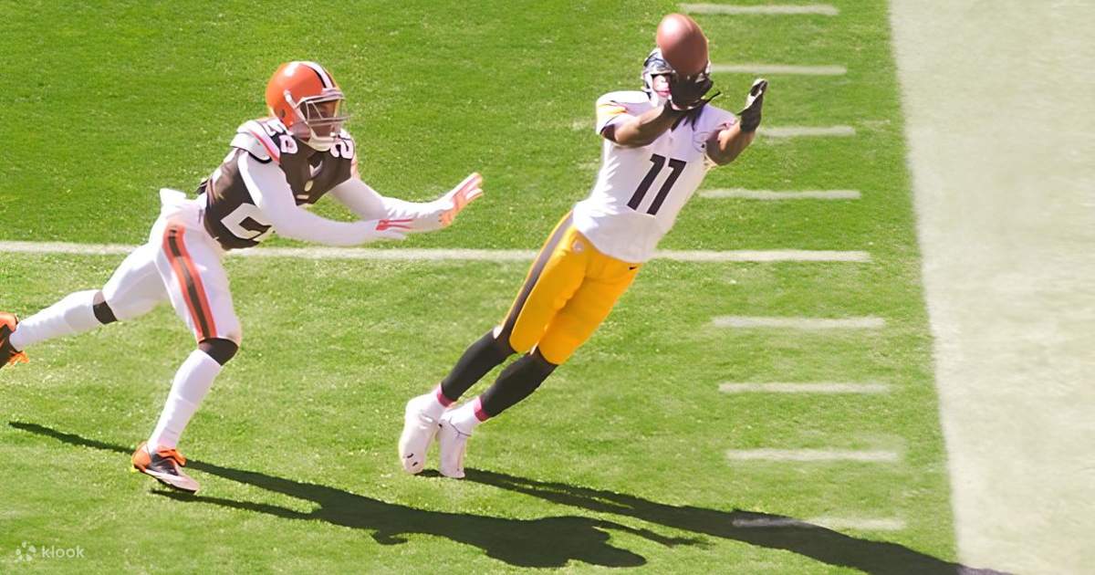 Pittsburgh Steelers Football Game at Acrisure Stadium - Klook Singapore