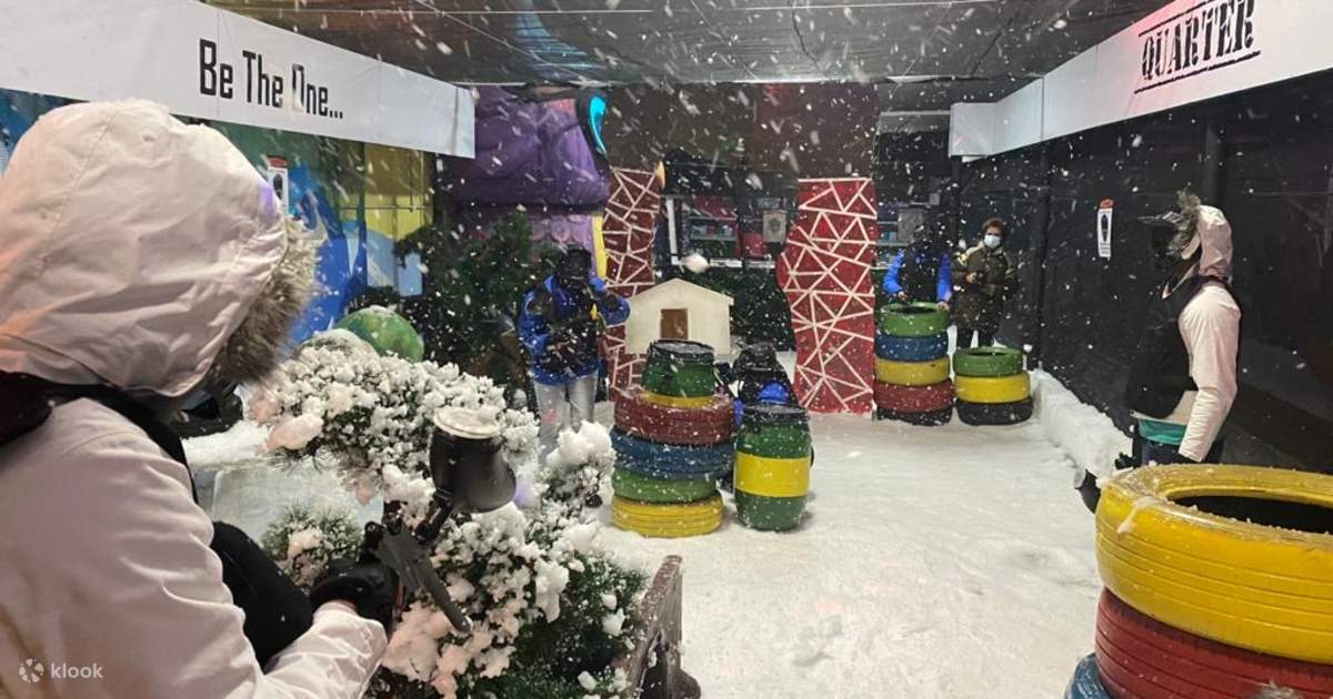 Snow Play Session in Snow City Singapore - Klook Singapore