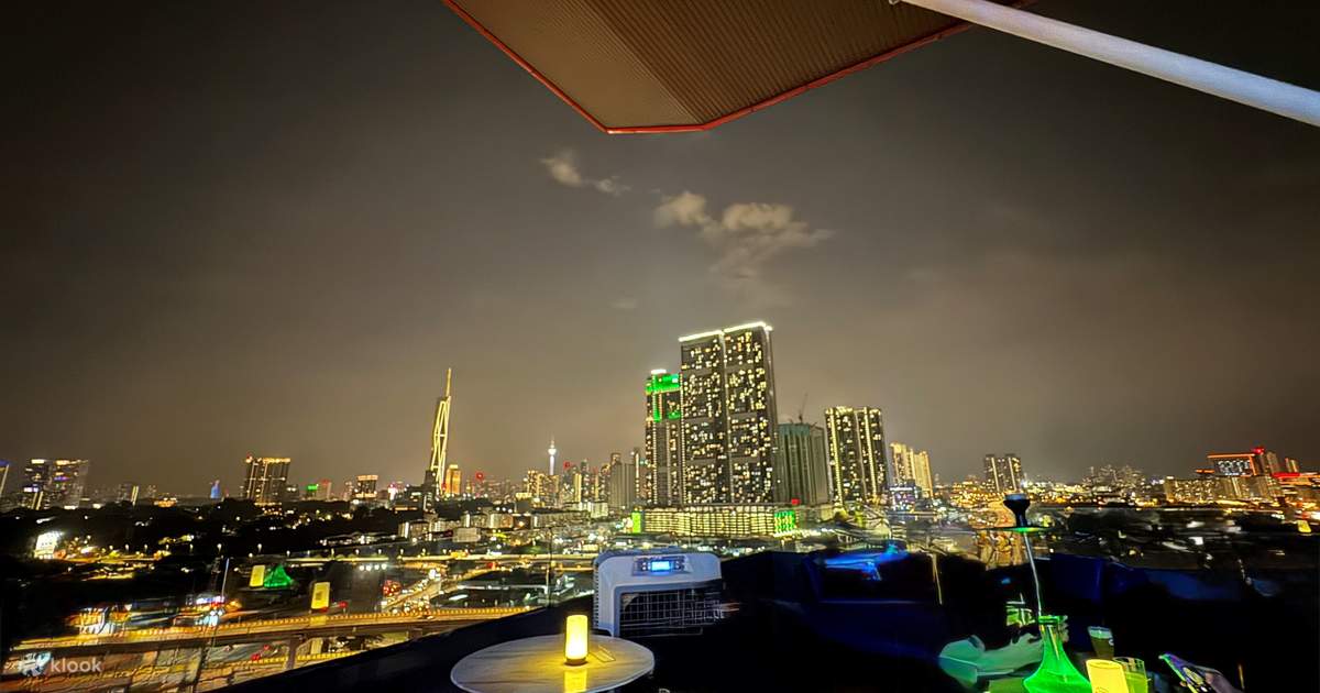 KL Evening Tour – Night Markets, Rooftop Bar & Petronas Towers Photo ...