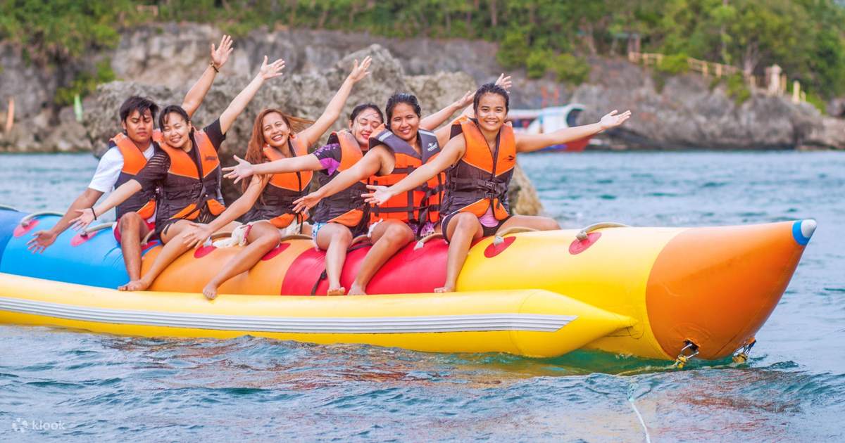 Banana Boating in Boracay - Klook Philippines