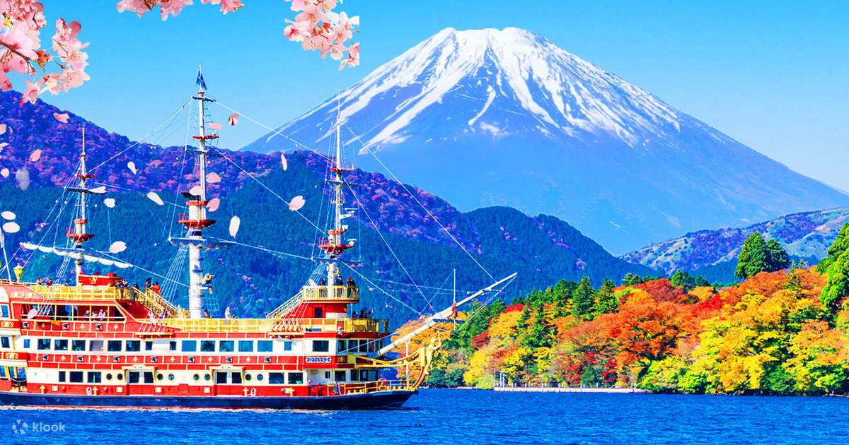 Mount Fuji, Lake Yamanaka, Oshino Hakkai, Hakone, Lake Ashi Pirate Ship ...