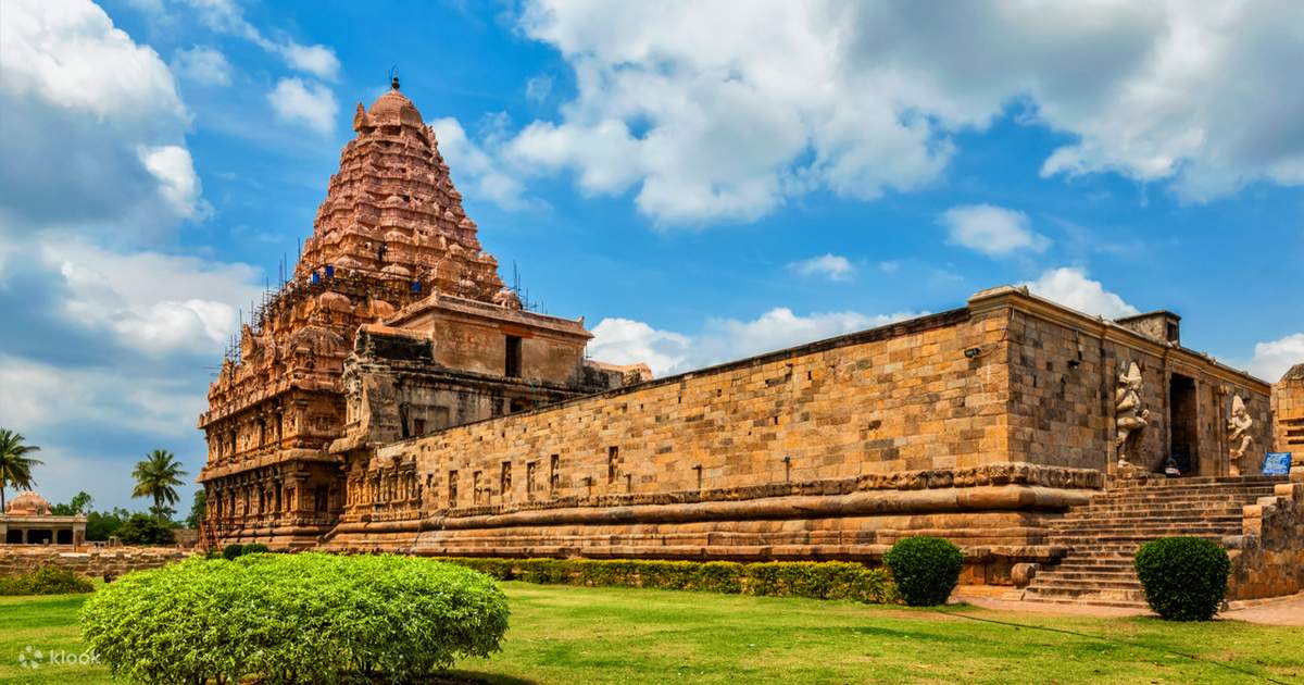 Sri Ranganatha Swamy Temple, Srirangam & Thanjavur Big Temple One-day ...