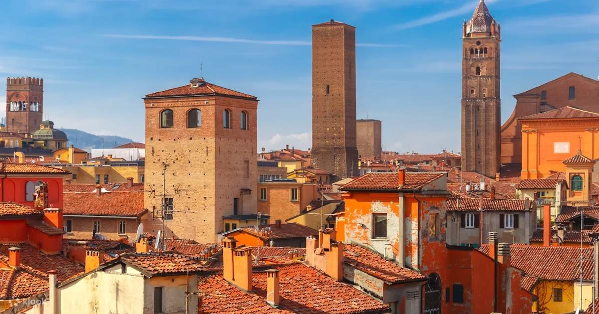 Bologna city center walking tour - Klook États-Unis
