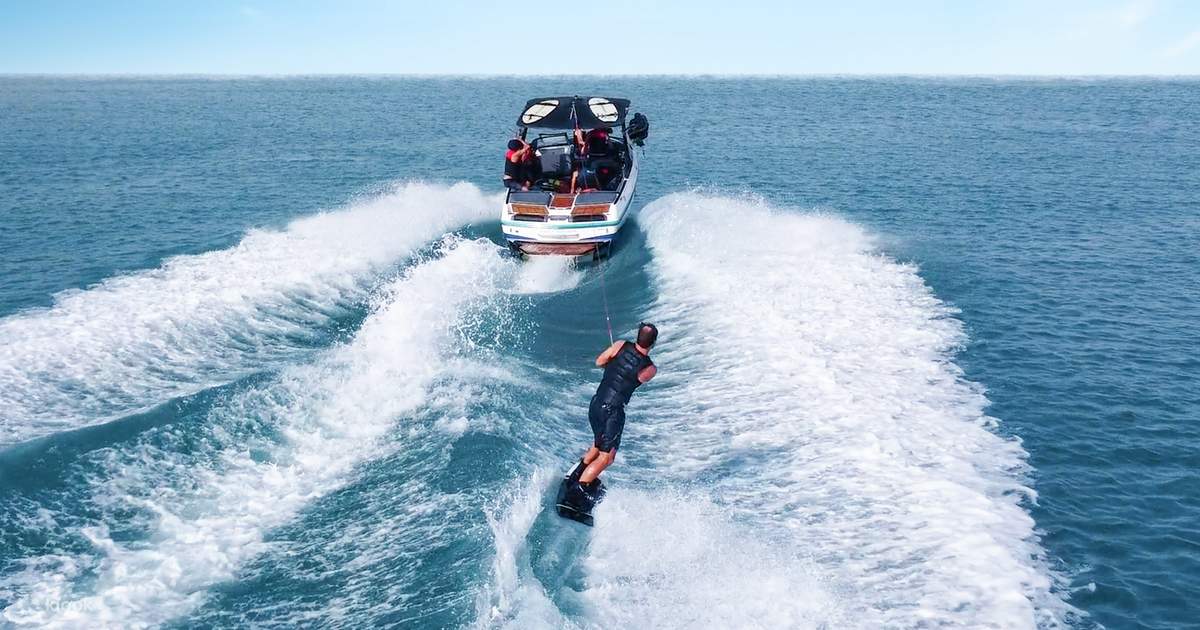 Petualangan Ski Air - Klook Indonesia