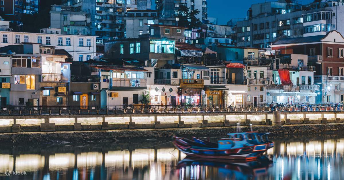 Xiamen Botanical Garden + Nanputuo + Shapowei + Pangui Tower + Zengcuo ...