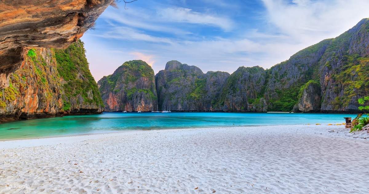 Tour 1 ngày Lặn ống thở & Bình minh ở Vịnh Maya & Phá Pileh - Klook ...