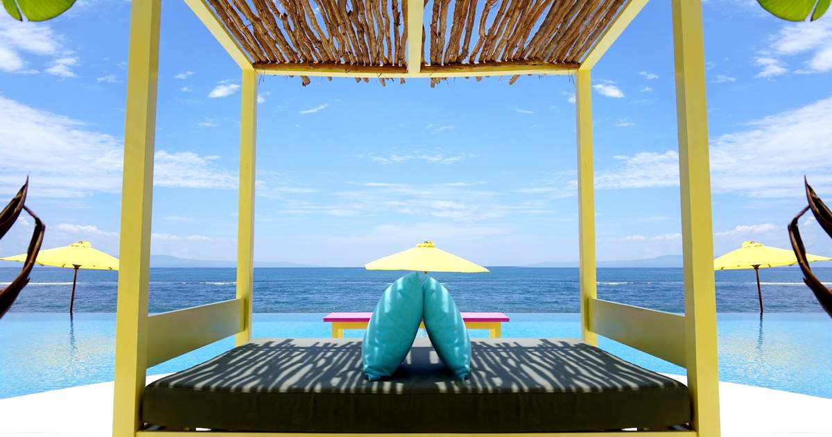 Flamingo Beach Club Day Pass - Klook