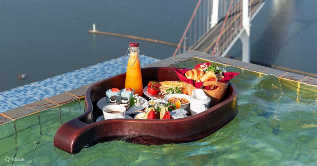 Floating Breakfast On Infinity Pool At Wyndham Danang Golden Bay ...