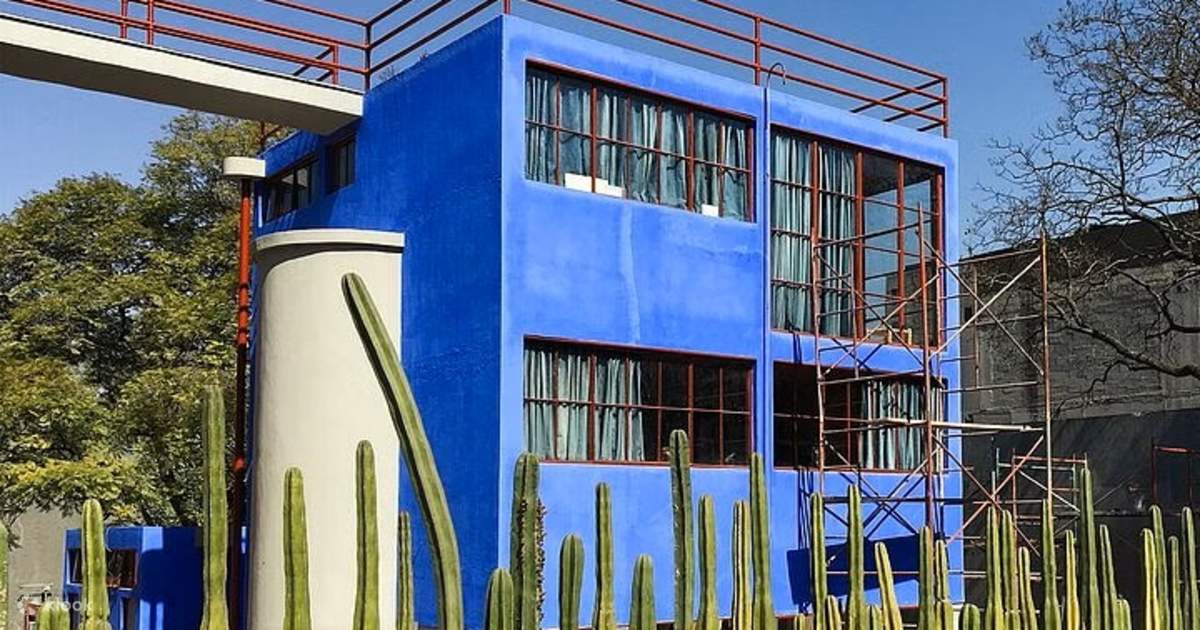 Diego Rivera and Frida Kahlo House Studio Museum Tour in Mexico City ...