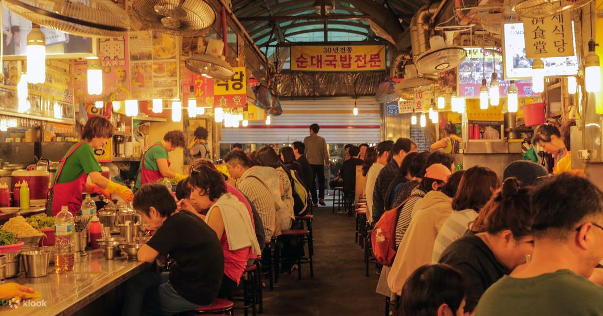 Namdaemun Street Food Trip - Klook Singapore