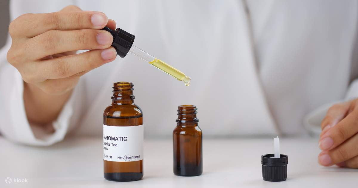 Ciptakan Aroma Khas Anda: Workshop Pembuatan Parfum di Scent Studio ...
