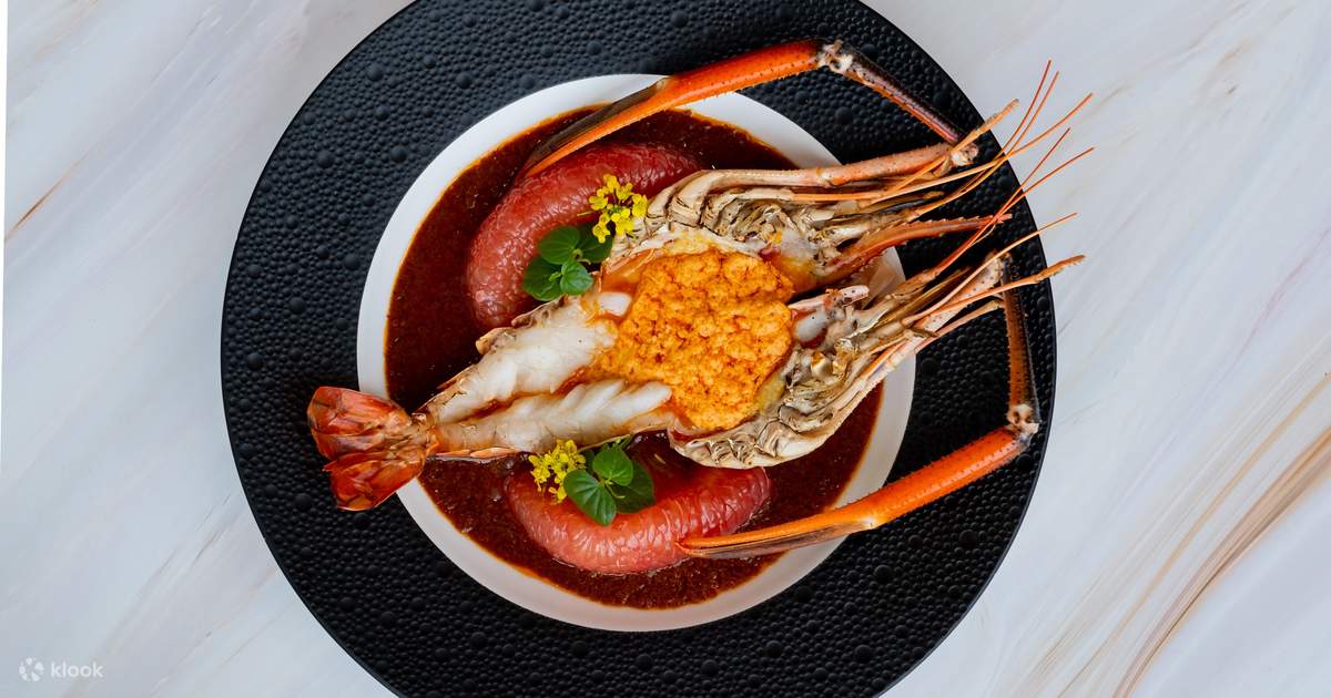 Paste Restaurant in Bangkok - One MICHELIN Star - Klook
