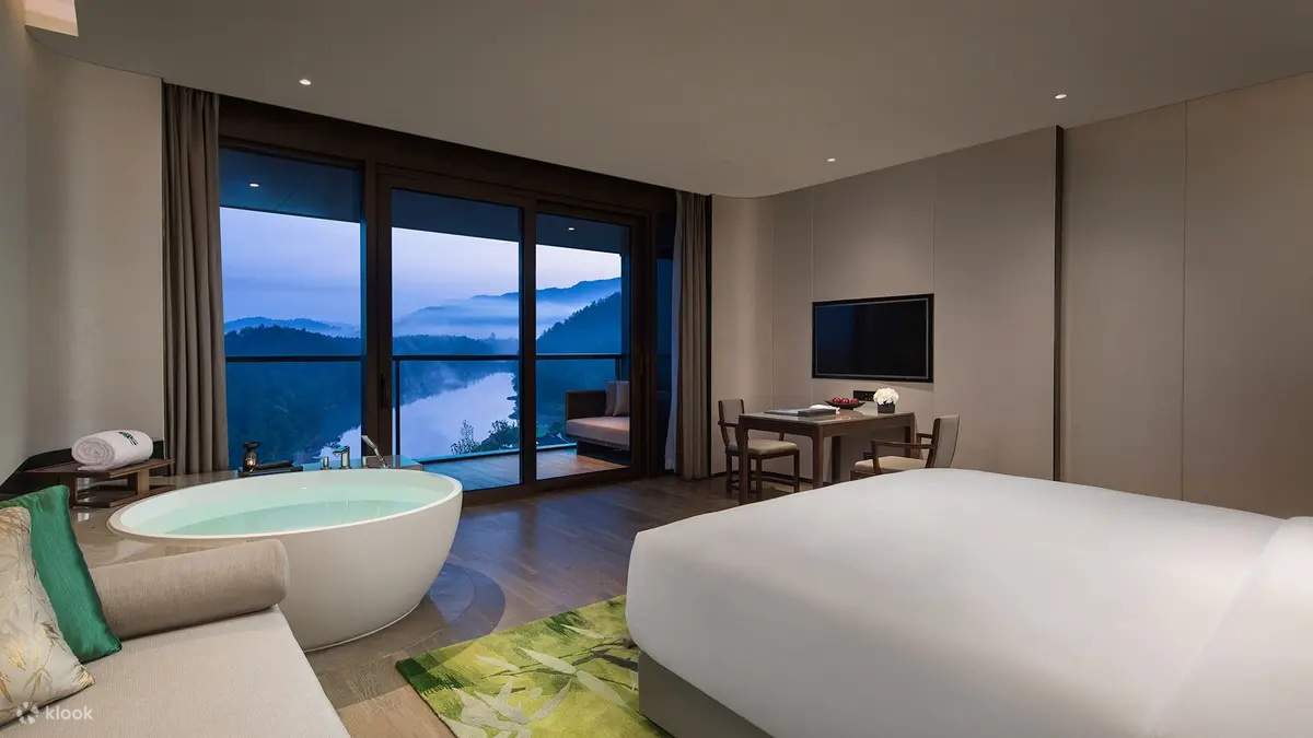 Anji Banyan Tree Resort Accommodation Package - Klook