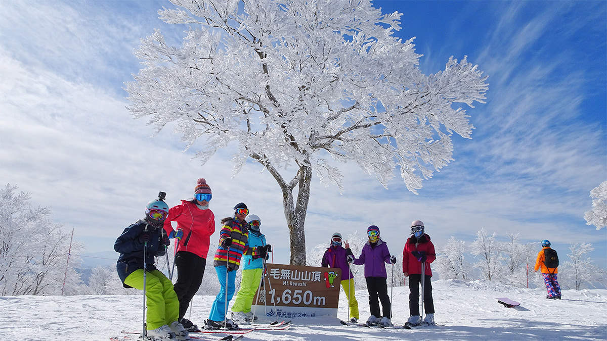 Jepang |. Nagano |. Pelajaran Ski Onsen Nozawa - Klook Indonesia