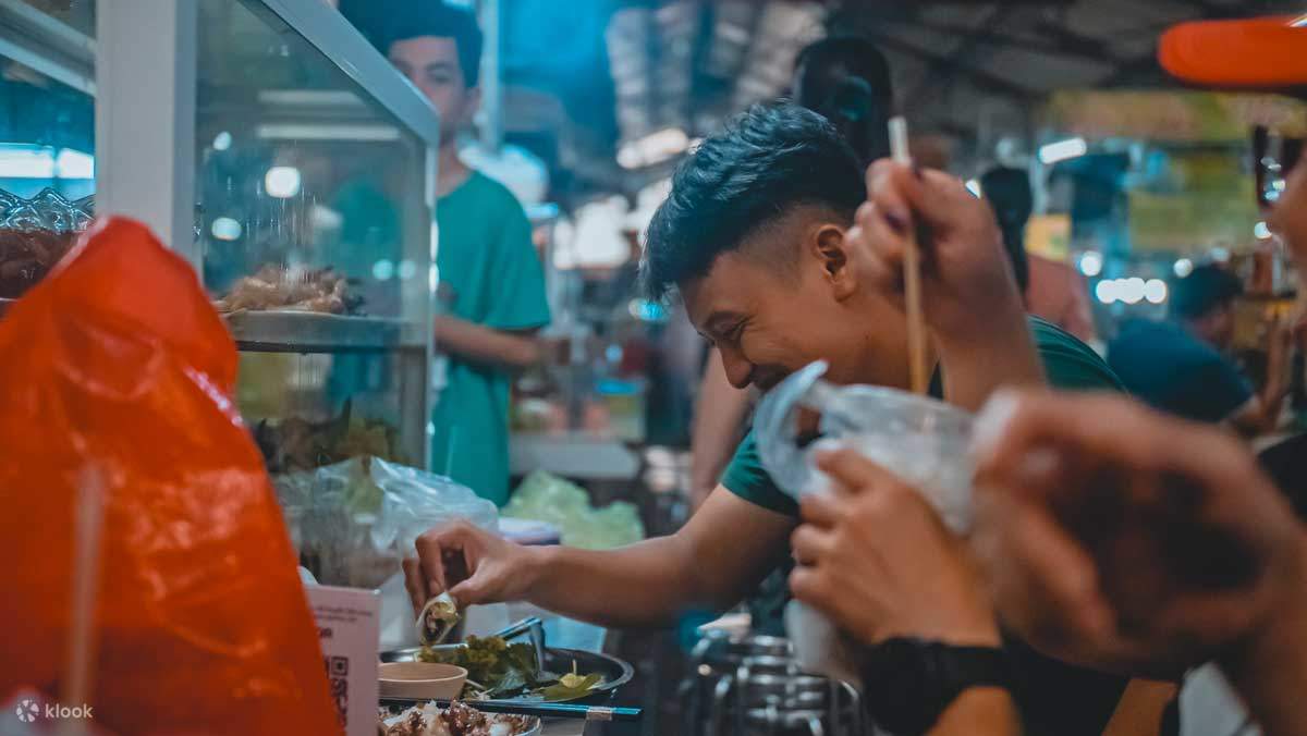 Sai Gon Foodie Night Cycling Tour, Vietnam - Klook