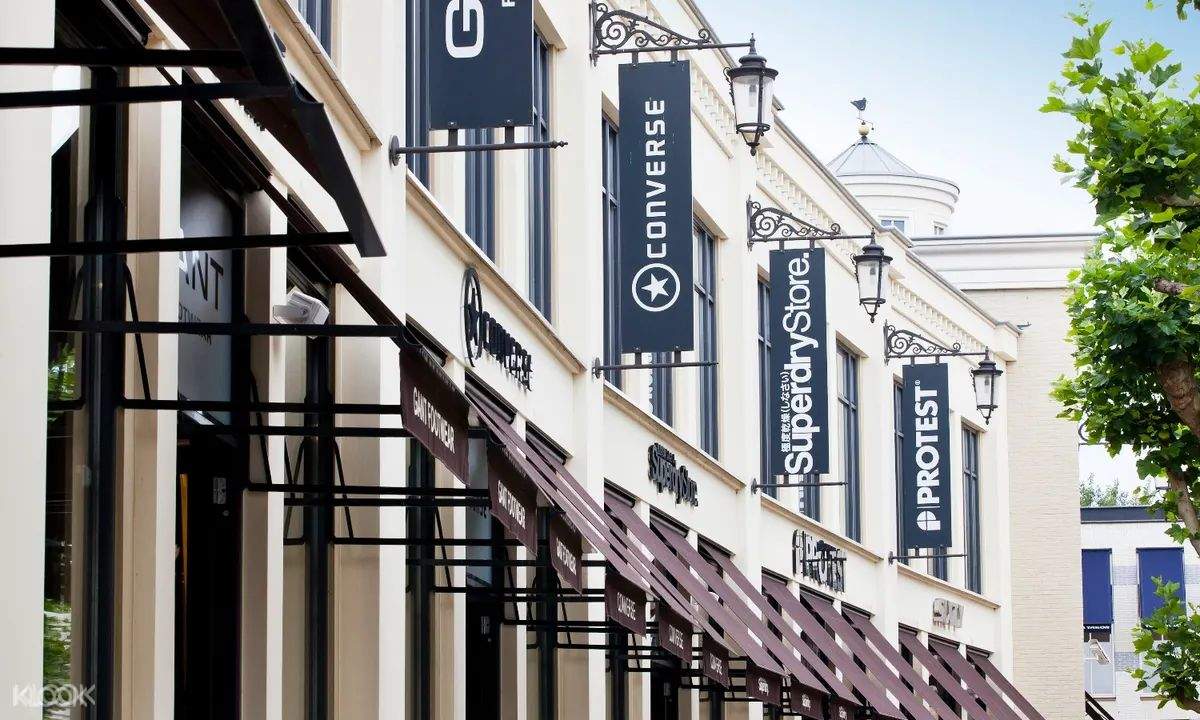 Afsluitdijk, Giethoorn, and Batavia Stad Fashion Outlet - Klook US