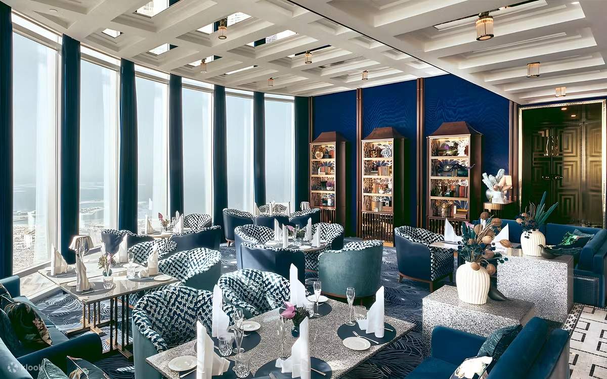 The Lounge Burj Khalifa in Dubai - Klook Canada