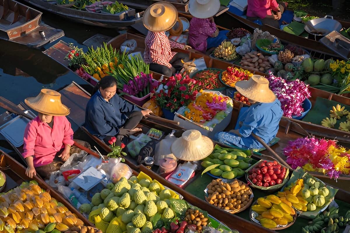 Damnoen Saduak Floating Market and Maeklong Railway Market Day Tour - Klook
