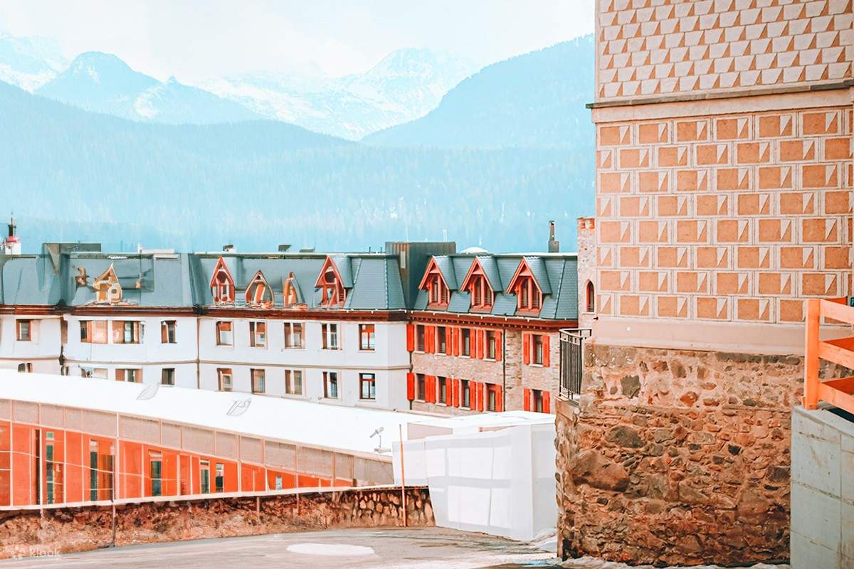 Lawatan St. Moritz dan Swiss Alps dengan Bernina Red Train dari Milan ...
