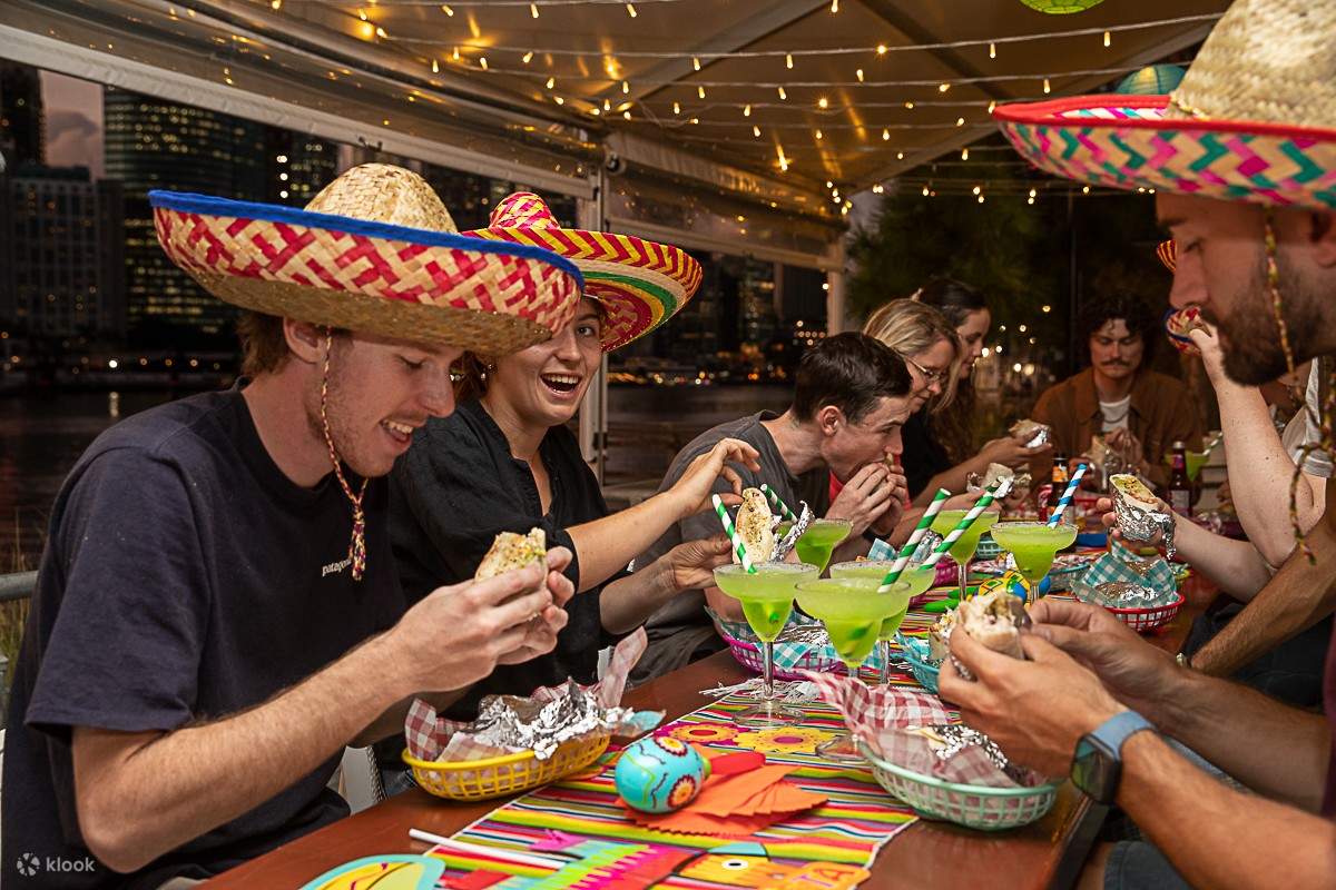 Fiesta De Kayak Experience in Brisbane - Klook United States