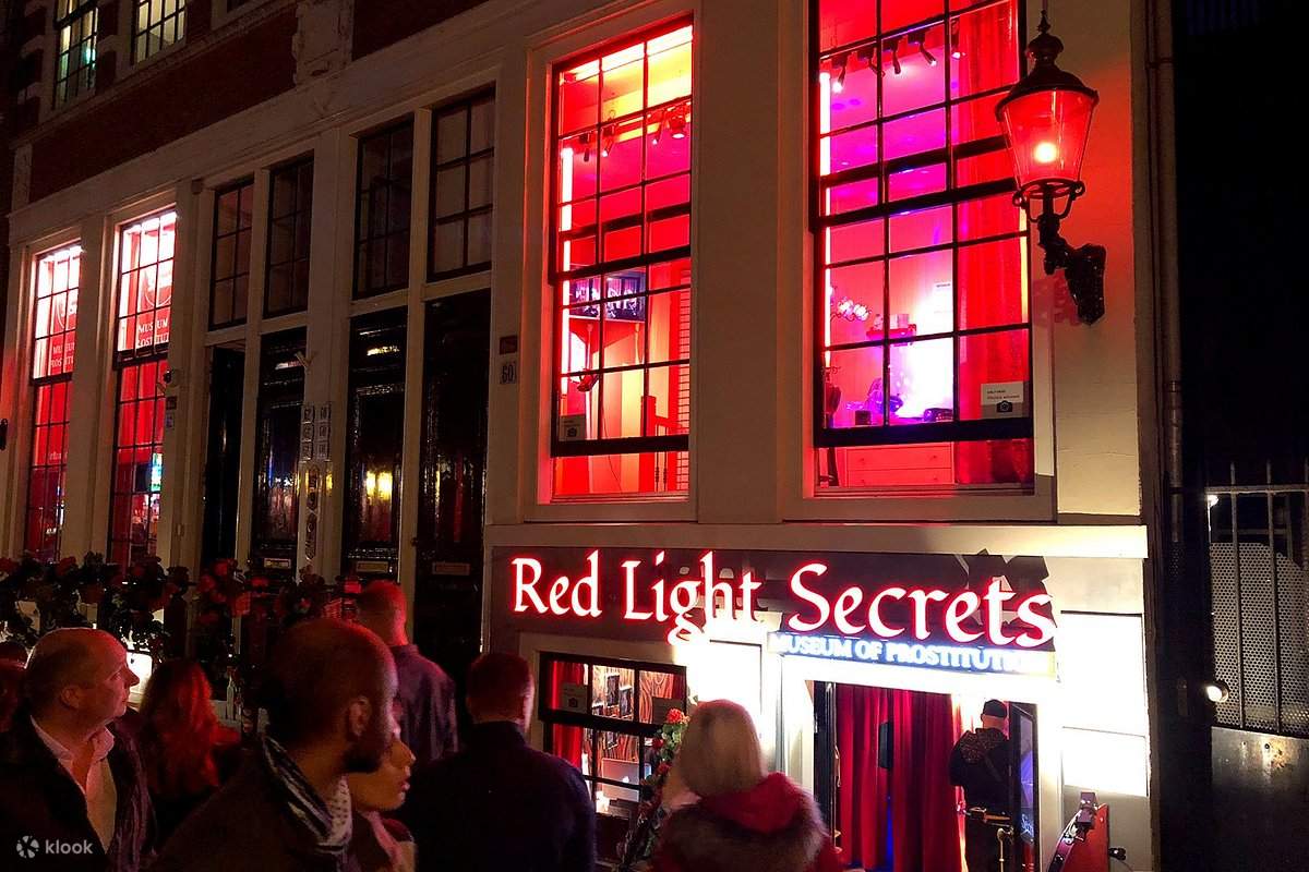 Red Light District Tour with a Local Resident (group or private ...