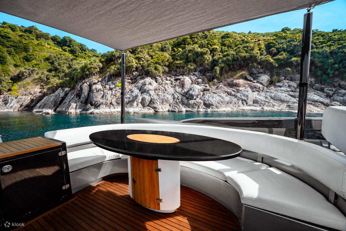1 Day Join In Phuket Luxury Yacht Day Tour in Phuket and Phi Phi Island ...