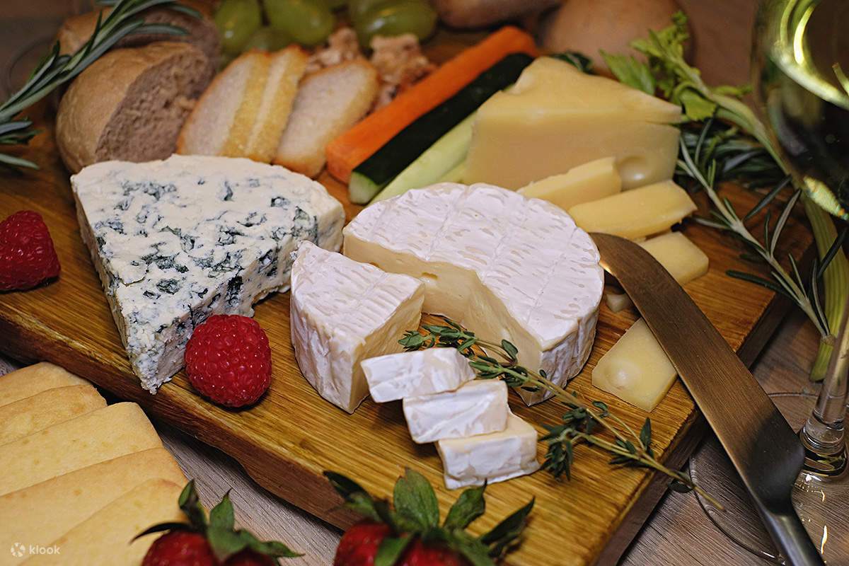 Prudential Hotel Buffet | Red Chimneys | Lunch Buffet, Dinner Buffet ...