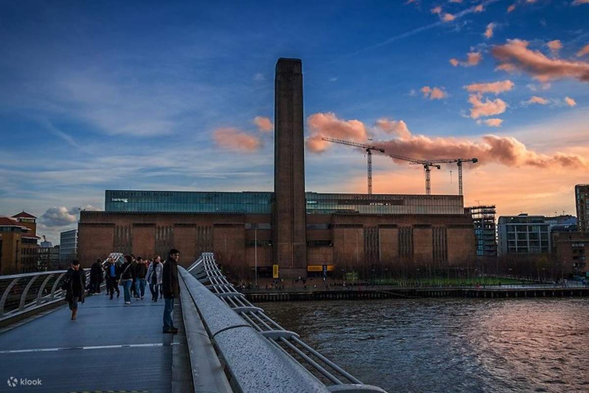 Visit the 3 Best London Art Galleries with a Fun Local Guide - Klook