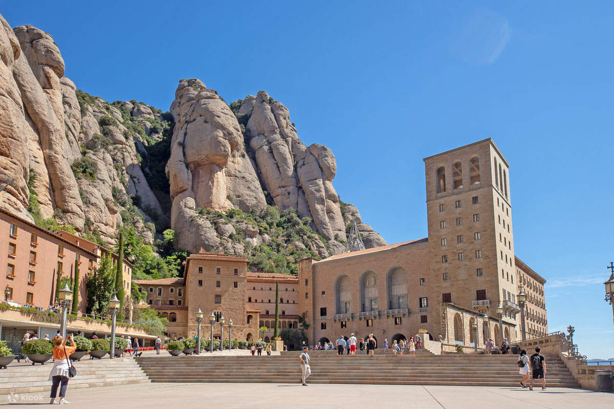 Tur Montserrat - Klook Indonesia