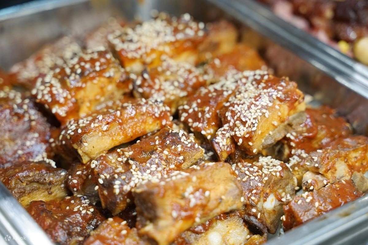 サンデ ホテル - 襄陽亭ビュッフェ - MRT 民権西路駅 | Klook