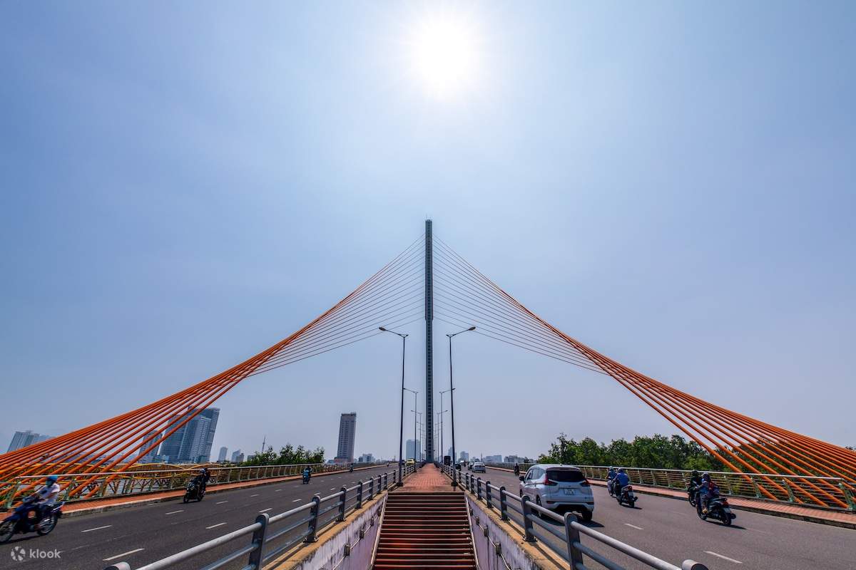 Da Nang Nightlife, Sun Wheel Ride and Dinner from Da Nang - Klook Australia