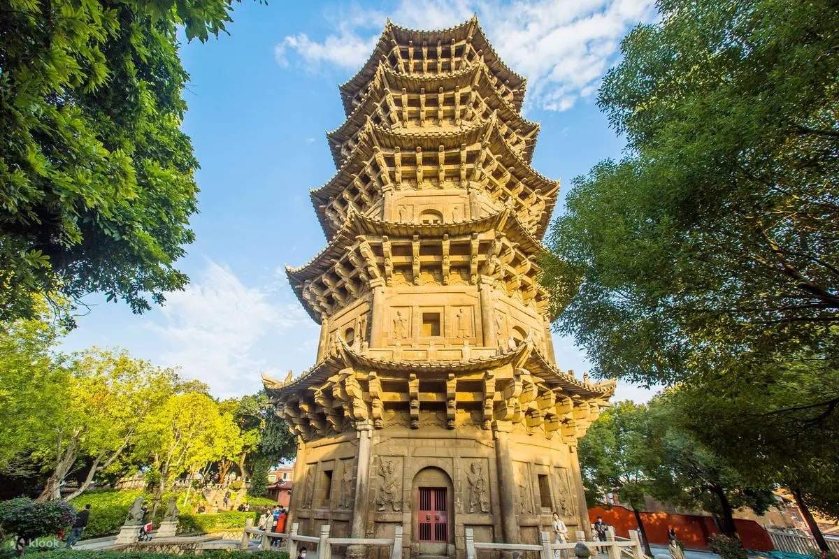 Tur grup pribadi satu hari dari Xiamen ke Kota Kuno Quanzhou, Kuil ...