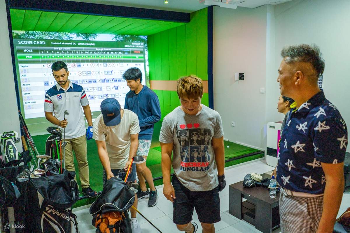 Screen Golf Experience in Bali - Klook Stati Uniti