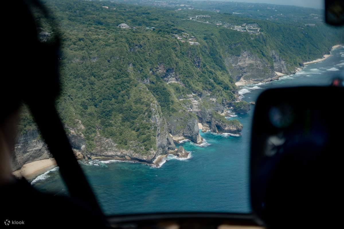 Tour Naik Helikopter oleh Bali Heli - Klook Indonesia