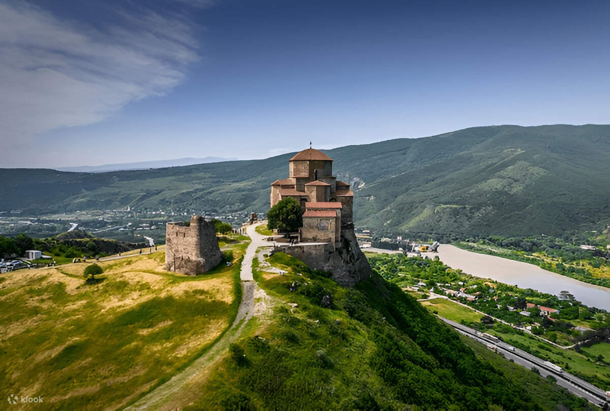 From Tbilisi to Mtskheta Jvari monastery and Samtravro Church Group ...