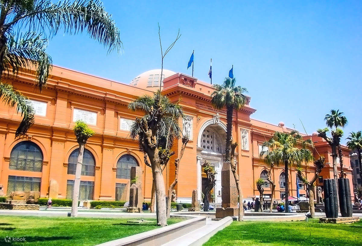 Discover Giza Pyramids and The Egyptian Museum with Guide - Klook ...