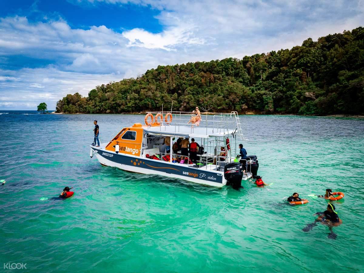 Tunku Abdul Rahman Island Visit & Boat Snorkeling Experience in Sabah ...
