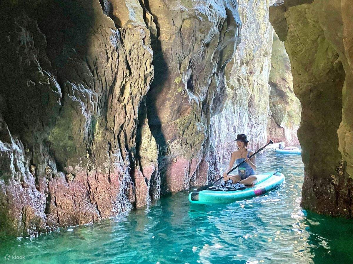 New Taipei: Elephant Trunk Rock SUP Stand-up Paddling (including photo service) - Klook United ...