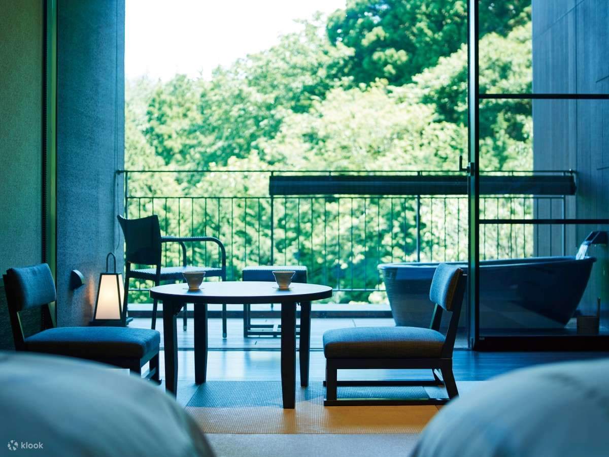 Hakone Kowakien Tenyu Japanese-style hot spring hotel, one stay, two ...