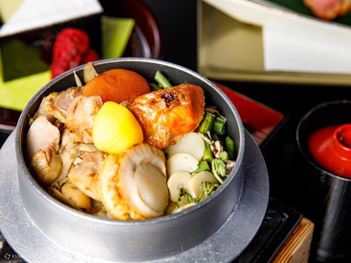 Hakone Kowakien Tenyu Japanese-style hot spring hotel, one stay, two ...