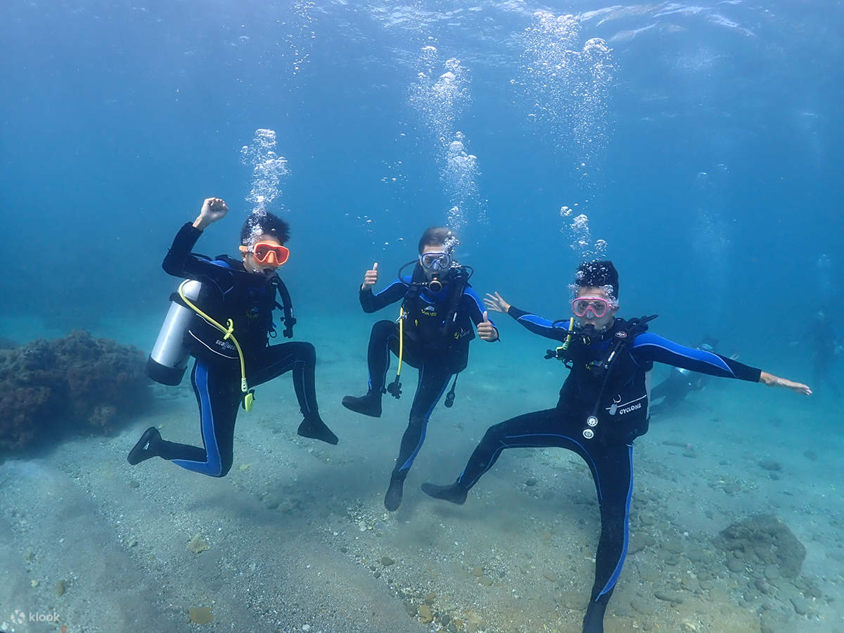 Experiencia de buceo en Kenting Taike Buceo・Buceo・Curso OW de primaria - Klook Estados Unidos