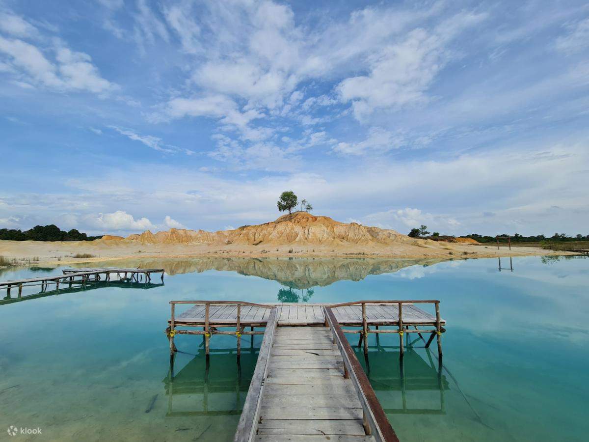 Wisata Gurun Bintan dan Telaga Biru - Klook Indonesia