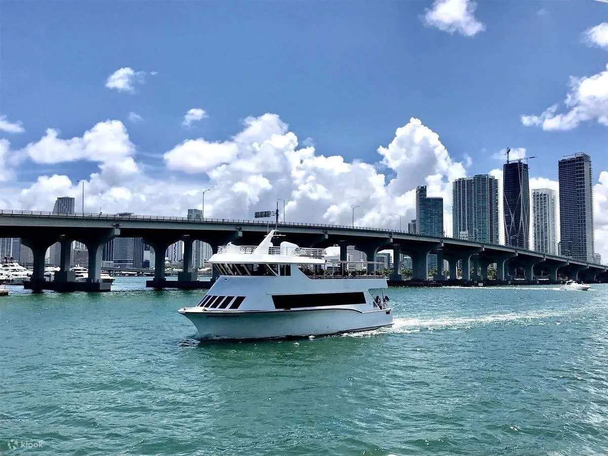 Miami Join In Half Day Amazing Sightseeing Bus and Boat Tour - Klook ...