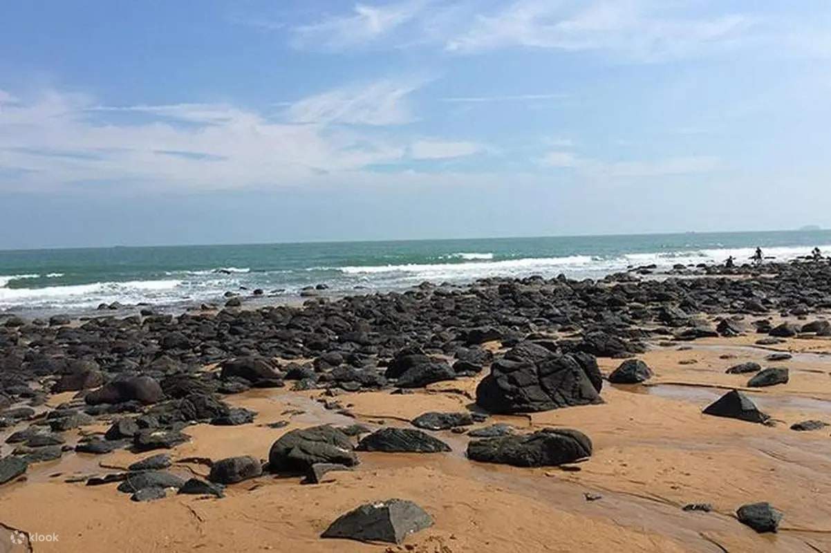 Private Day Tour to Zhangzhou Daimei Ancient Village and Volcano Island ...