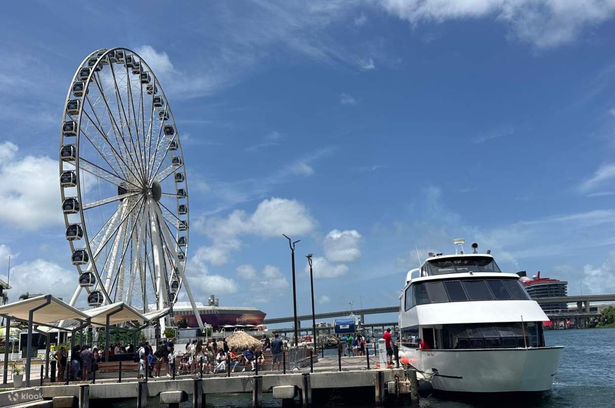 90-Minute Cruise on Biscayne Bay in Miami with Drinks - Klook Philippines