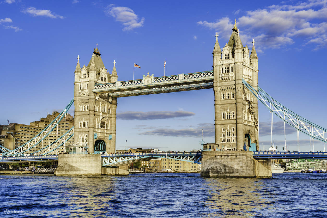 Discover London's Iconic Landmarks: A Stroll Through History - Klook ...