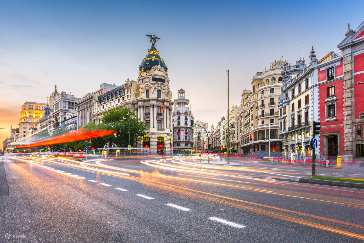 Walking Madrid: Experience the Passion and Vibrancy of Spain's Capital ...