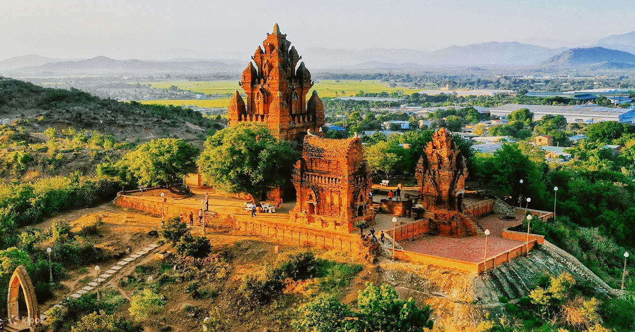 Sewa Mobil Nha Trang Dengan Sopir Ke Cam Ranh, Phan Rang, Ba Ho, Doc ...