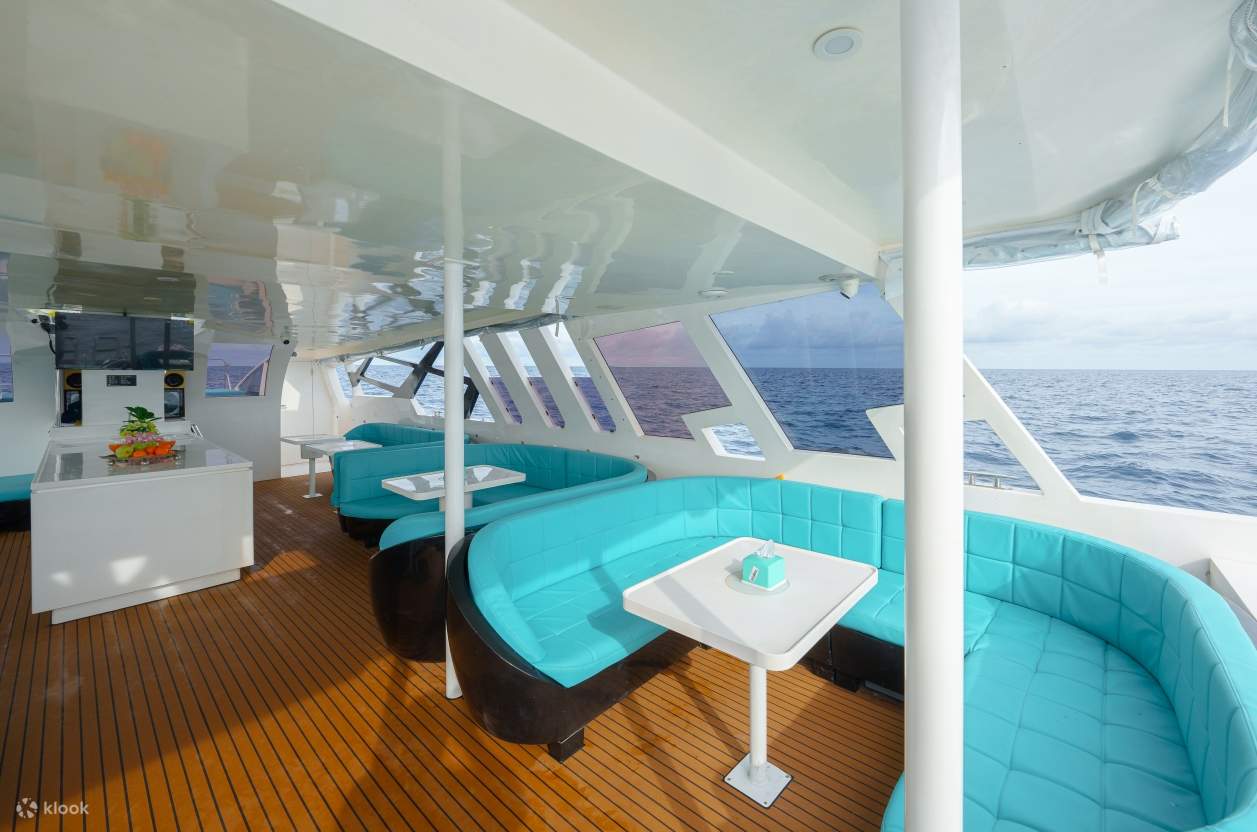 Phuket: Phi Phi islands Tour by Catamaran Yacht - Klook Singapore