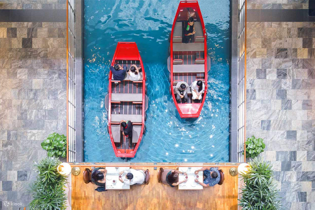 Singapore Marina Bay Sands SkyPark with Sampan Ride And Voucher - Klook ...
